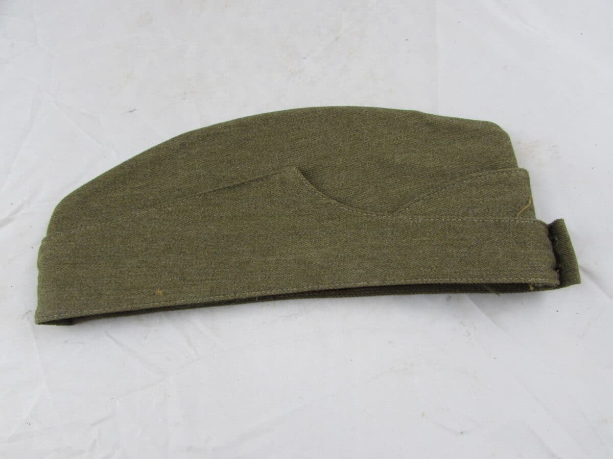 WW2 Canadian Infantry Corps Side hat - Antiqurio Military Antiques