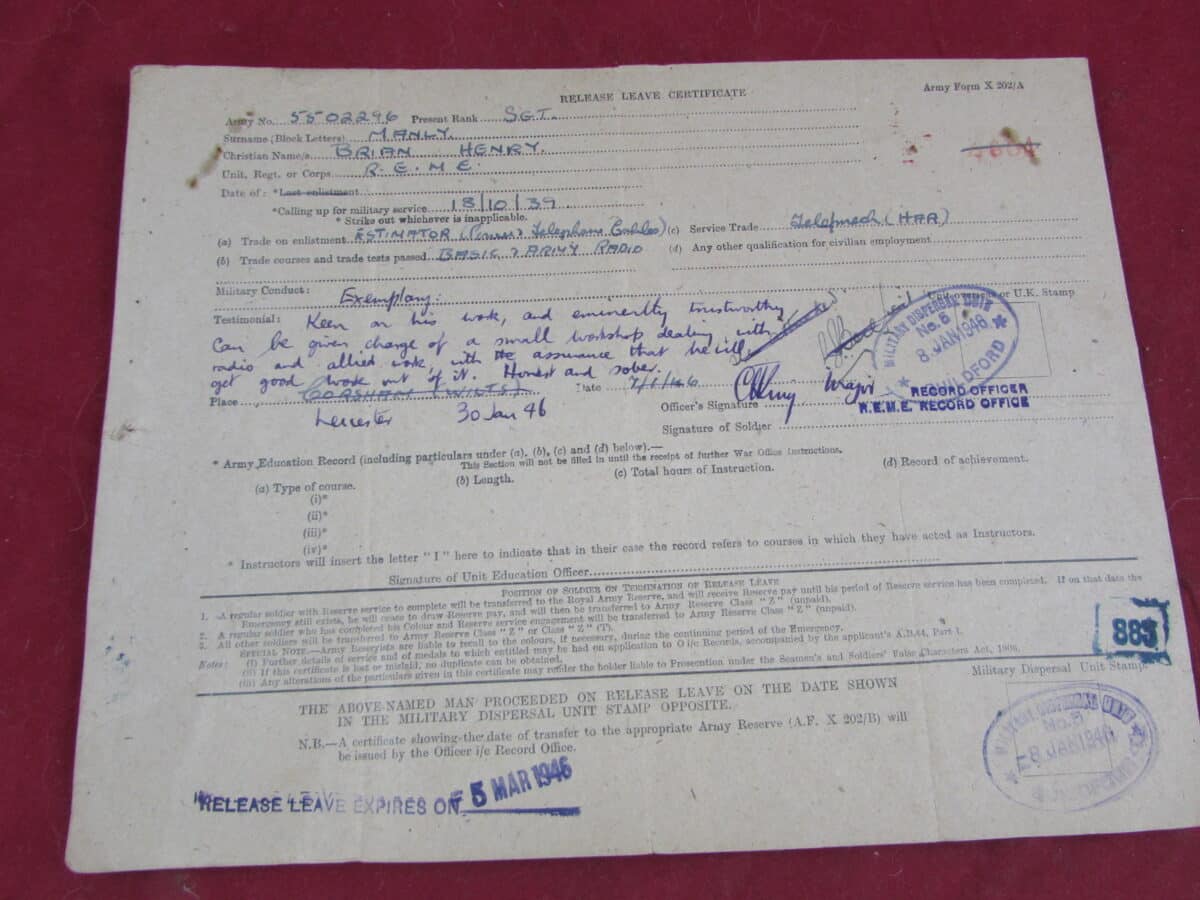 WW2 Enlistment Notice 1939 & Release Leave Cert 1946 - Antiqurio ...