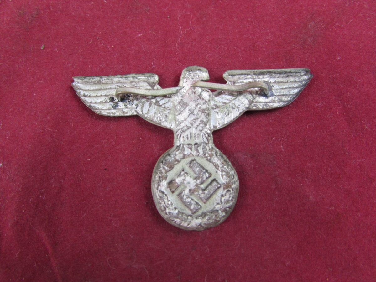 WW2 Relics and WW2 Antiques - Antiqurio Military Antiques